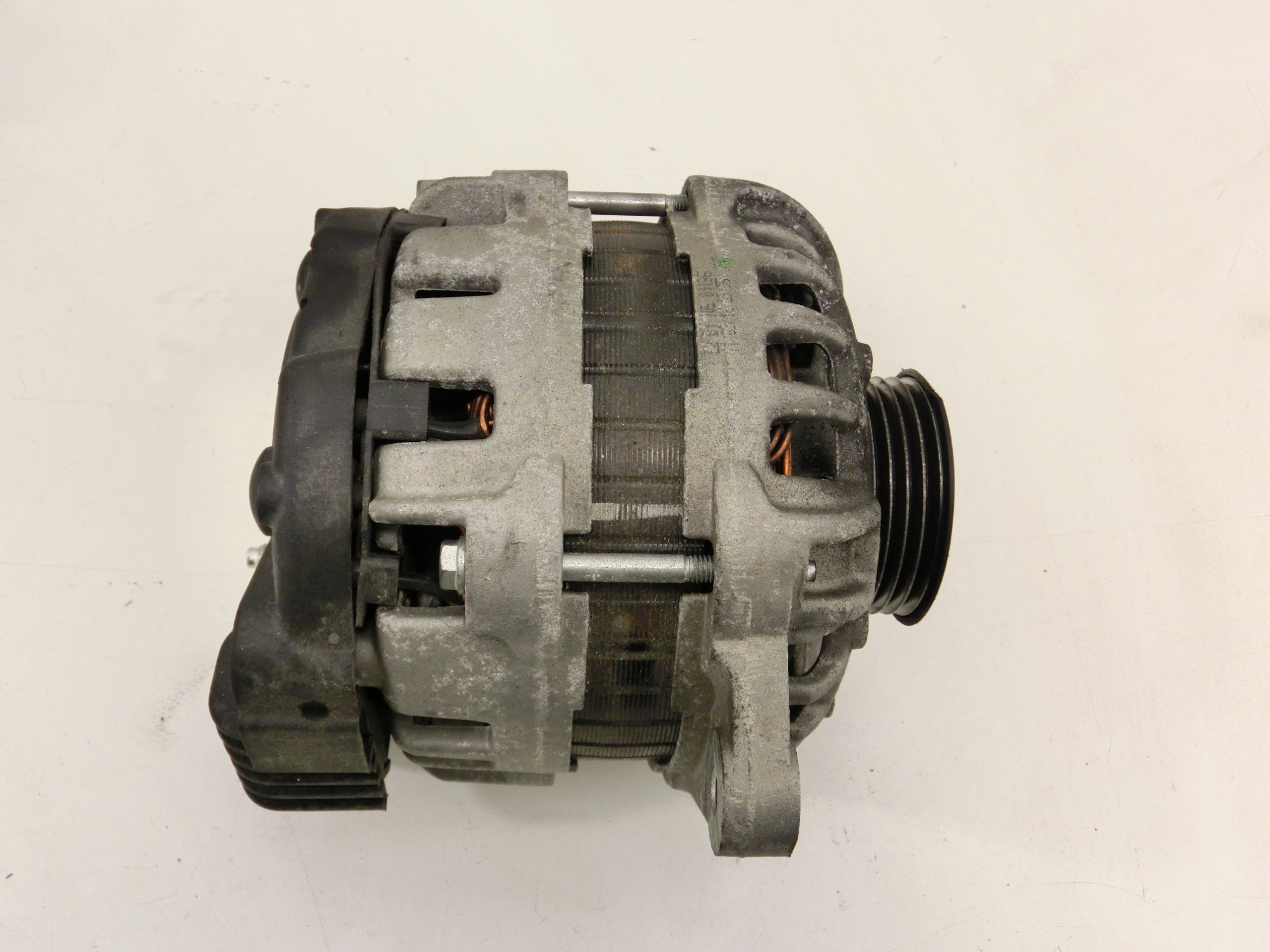 Hyundai I10 11-13 1,1 51KW Lichtmaschine Generator 37300-02850 ...